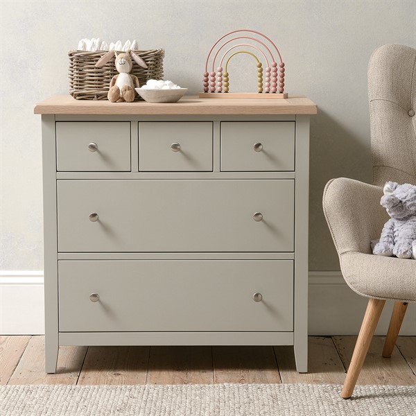 Chester Dove Grey 5 Drawer Chest - The Cotswold Company | The Cotswold ...
